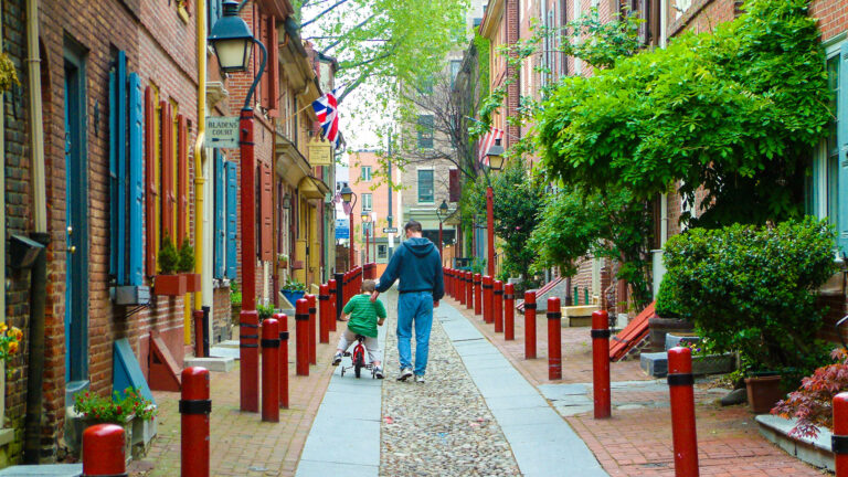 5 of the Most Beautiful Streets in Philadelphia - Venture Philly Group ...